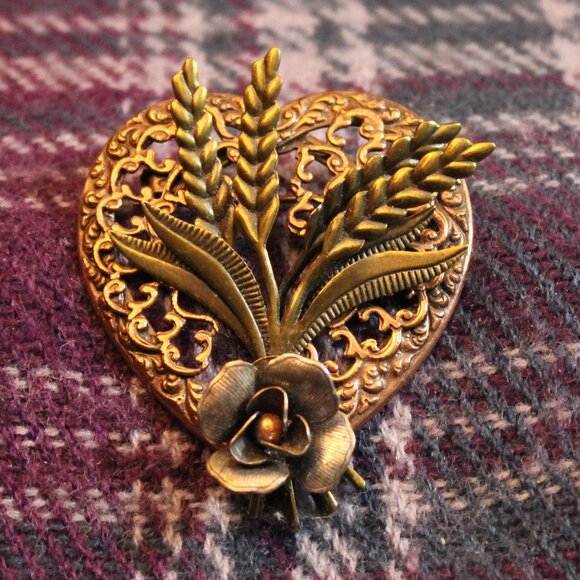Jewelry | Vintage Three Metal Rose Wheat Heart Pin Brooch | Poshmark